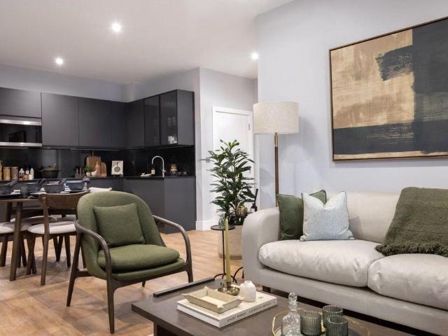 Birmingham City, Birmingham B5 2 bed apartment to rent £1,800 pcm £415 pw