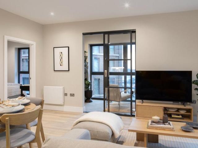 Birmingham City, Birmingham B5 3 bed apartment to rent £3,045 pcm £703 pw