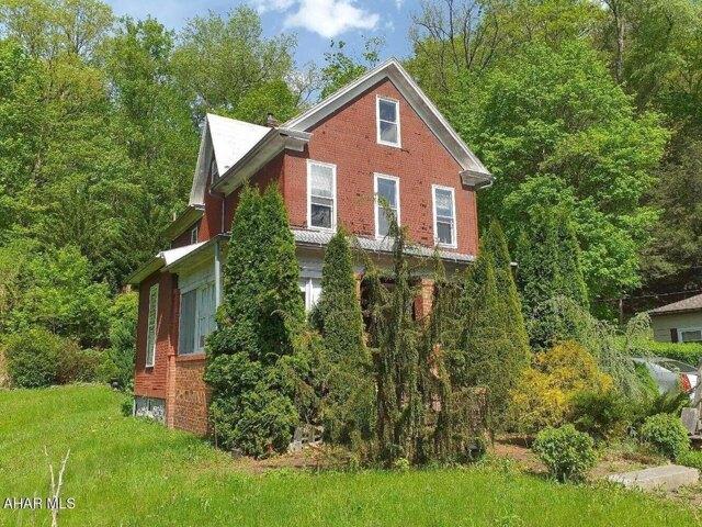 Birmingham Pike, Tyrone, Home For Sale