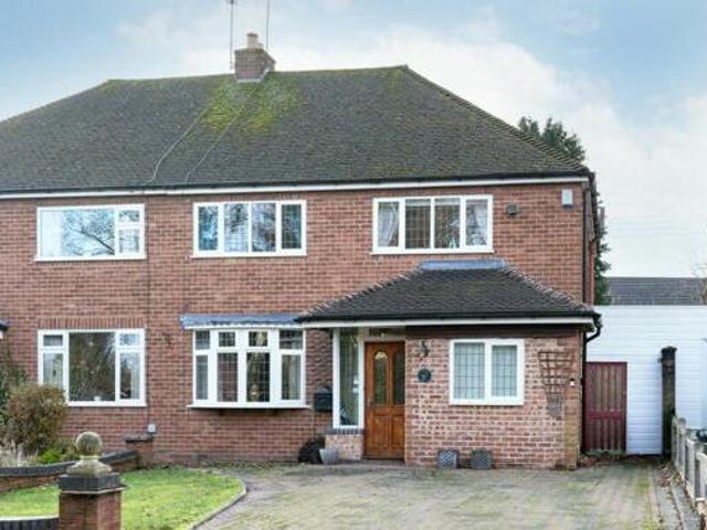 Birmingham Road, Alvechurch, 3 Bedroom Semi detached
