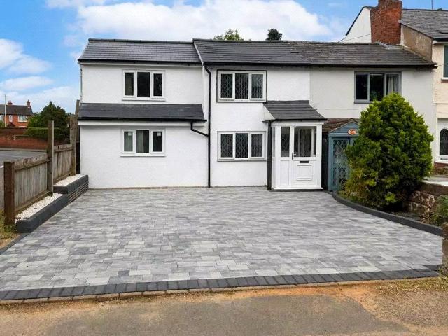 Birmingham Road, Lickey End, Bromsgrove, Worcestershire B61, 3 bed semi detached house to rent, £1,400 pcm | PrimeLocation