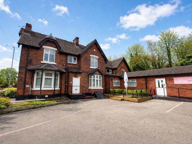 Birmingham Road, Lichfield WS13, 3 bed property to rent, £1,400 pcm | PrimeLocation