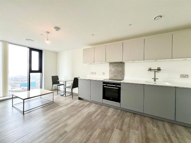Birmingham, 58, Sheepcote Street B16, 1 bed flat to rent, £1,100 pcm | PrimeLocation