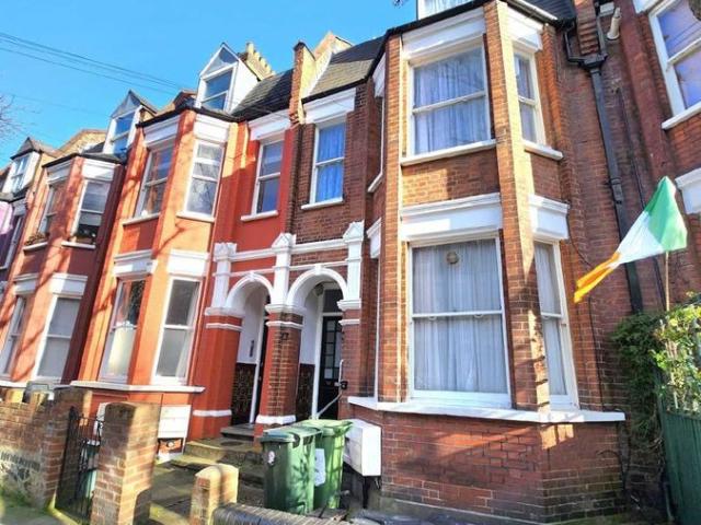 Birnam Road, London N4, Room to rent, £900 pcm | PrimeLocation
