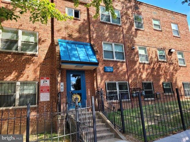 Birney Pl Se Apt,washington, Condo For Sale