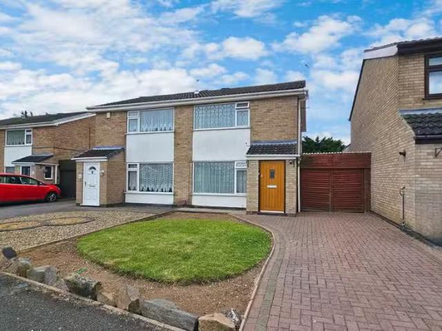 Birsmore Avenue, Rushey Mead 2 bed semi detached house for sal.