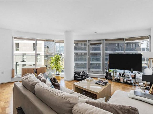 Biscayne Avenue, London, E14 9QT