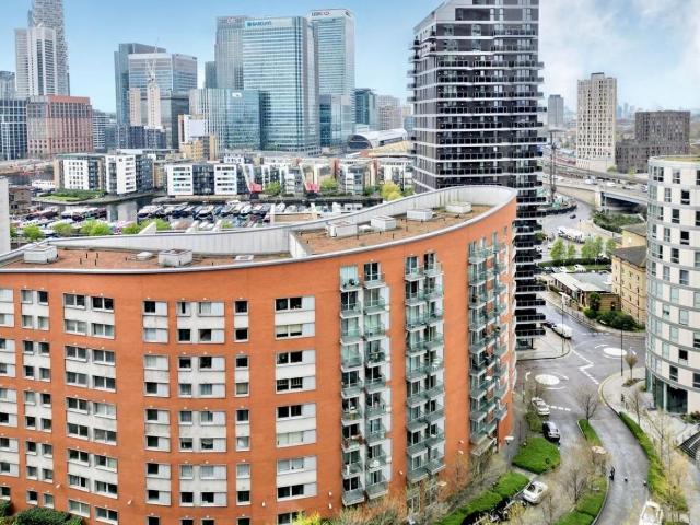 Biscayne Avenue, London E14, Studio to rent, £1,800 pcm | PrimeLocation