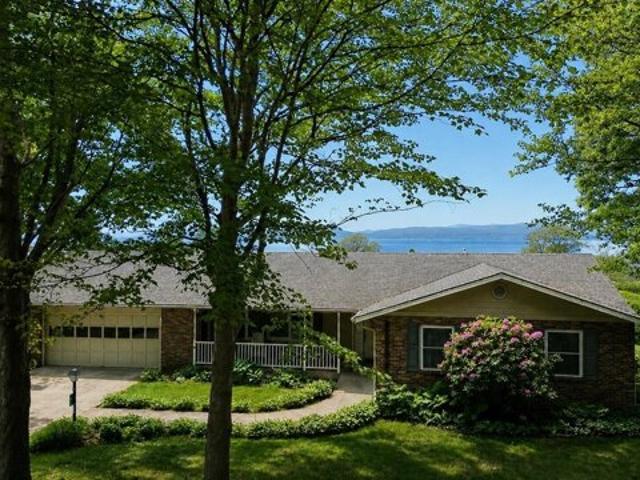 Biscayne Hts, Colchester, Home For Sale