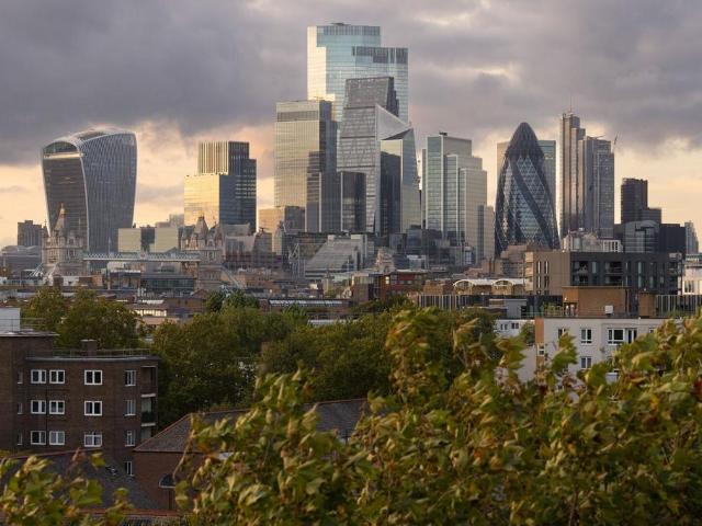 Biscuit Walk, Bermondsey, London, SE16 1 bed flat to rent £3,640 pcm £840 pw