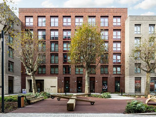 Biscuit Walk, London SE16, Studio to rent, £2,670 pcm | PrimeLocation