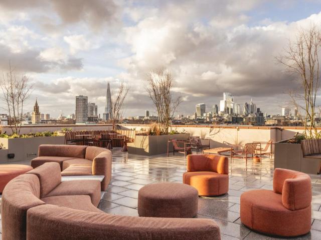 Biscuit Walk, London SE16 Studio to rent £2,360 pcm £545 pw