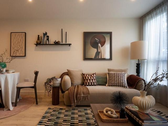 Biscuit Walk, London 1 bed flat to rent £3,060 pcm £706 pw