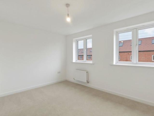 Bishop Drive, Radcliffe On Trent, NG12