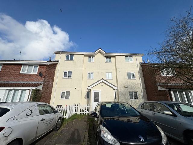 Bishop Hannon Drive, Cardiff CF5, 2 bed flat to rent, £850 pcm | PrimeLocation