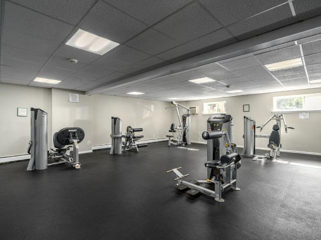 Bishop Hill Apartments 2 Bedroom Apartment for Rent at 151 S Bishop Ave, Aldan, PA 19018 Clifton Heights