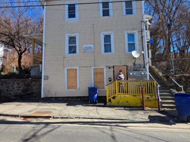 Bishop St, Waterbury, Home For Sale