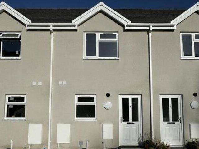 Bishop Road, Garnant, 2 Bedroom Terraced