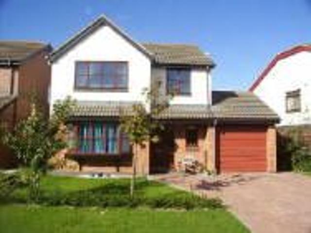 Bishopdale Close, Grosvenor Park, Morecambe LA3, 4 bed detached house to rent, £1,250 pcm | PrimeLocation