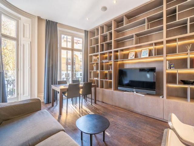 Bishops Bridge Road, Bayswater. 2 bed flat to rent £6,045 pcm £1,395 pw
