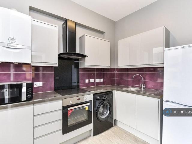 Bishops Bridge Road, London, W2 3 bed flat to rent £4,350 pcm £1,004 pw