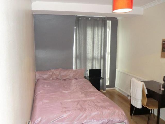 Bishops Bridge Road, London W2, Room to rent, £1,125 pcm | PrimeLocation