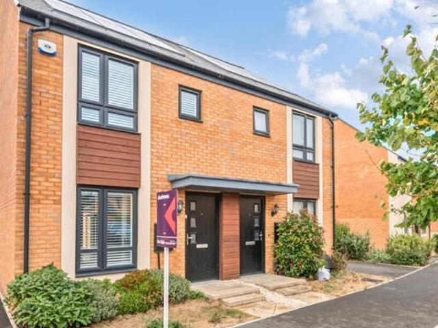 Bishops Cleeve, Sapphire Road, Cheltenham, 2 Bedroom Semi detached