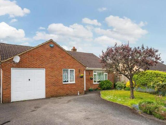 Bishops Cleeve, Selborne Road, Cheltenham, 3 Bedroom Bungalow