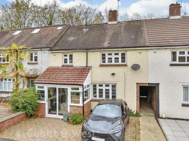 Bishops Close, Sutton, 4 Bedroom Terraced