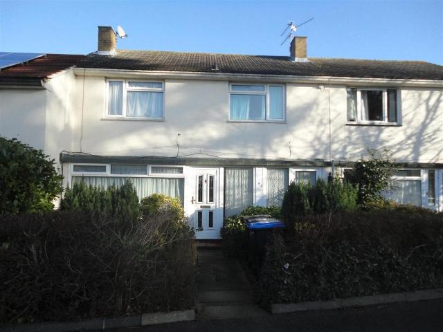 Bishops Rise, Hatfield 4 bed terraced house to rent £1,900 pcm £438 pw