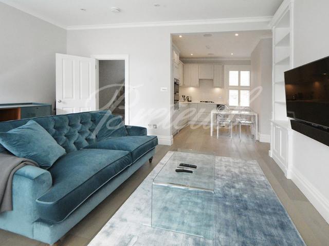 Bishop's Road, London SW6, 3 bed maisonette to rent, £4,983 pcm | PrimeLocation