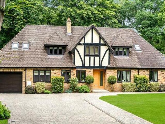 Bishops Road, Tewin, 4 Bedroom Detached
