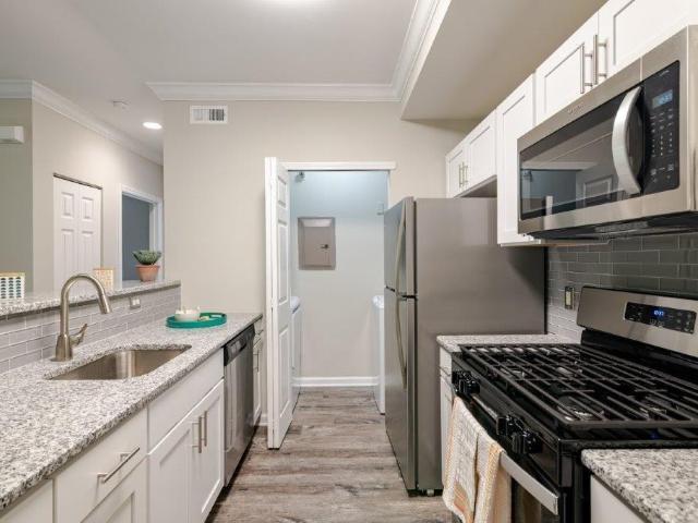Bishops View Apartments and Townhomes 1 Bedroom Apartment for Rent at 2395 Route 70 W, Cherry Hill, NJ 08002