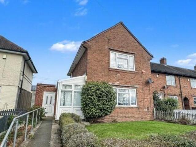 Bishops Walk, Church Warsop, 3 Bedroom End