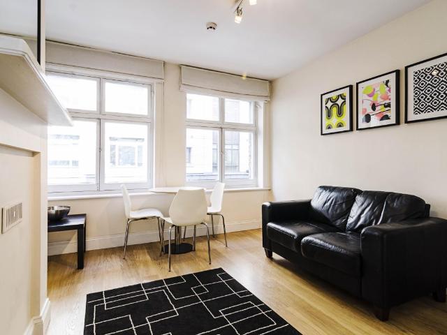 Bishopsgate Ec2, EPC: E EC2N, 1 bed flat to rent, £1,850 pcm | PrimeLocation