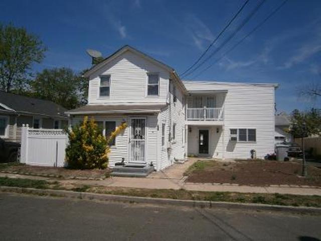 Bismark Ave