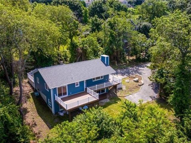 Bismark Ave, Tiverton, Home For Sale
