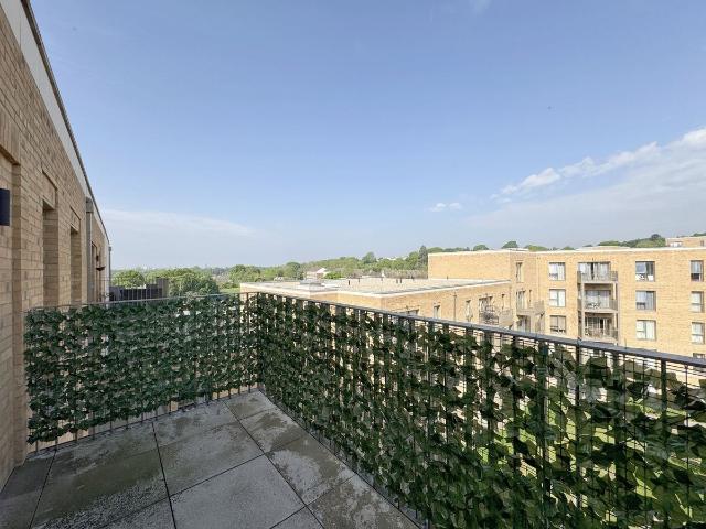 Bittacy Hill, London NW7, 2 bed flat to rent, £2,550 pcm | PrimeLocation