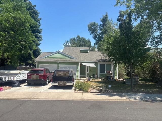 Bitterbrush Ln