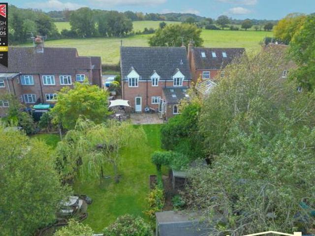 Bittering Street, Gressenhall, 5 Bedroom Detached