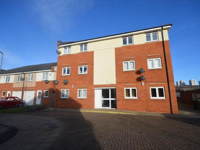 Bittern Close, Dunston NE11, 2 bed flat to rent, £895 pcm | PrimeLocation
