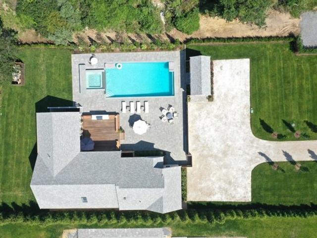 Bittersweet Ln, Nantucket, Home For Sale