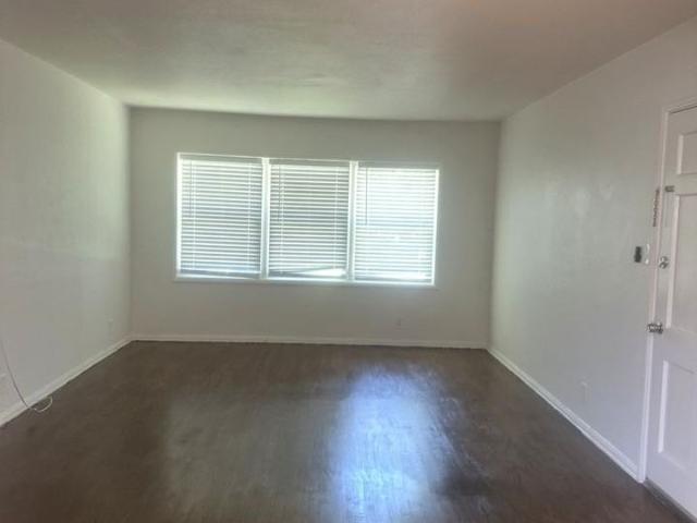 BIXBY PARK 1 Bedroom Apartment for Rent at 1132 E San Antonio Dr, Long Beach, CA 90807 Bixby Knolls