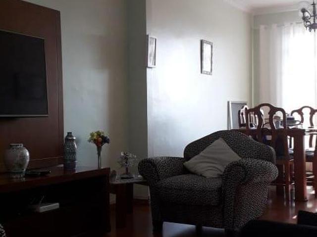 Bom apto 2 dorm. sem vaga na rua da Moóca