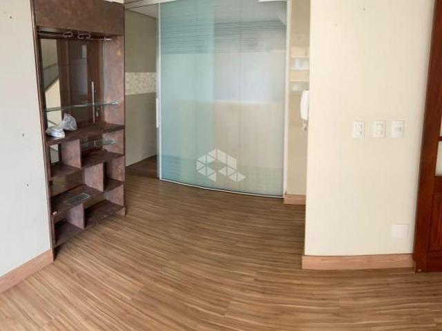 apartamento 03 dormitórios com 100m² privativos em andar alto ensolarado e ótima ventilação