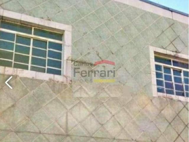 BOM PARA INVESTIDORES, TERRENO COM 11 CASAS INDEPENDENTES