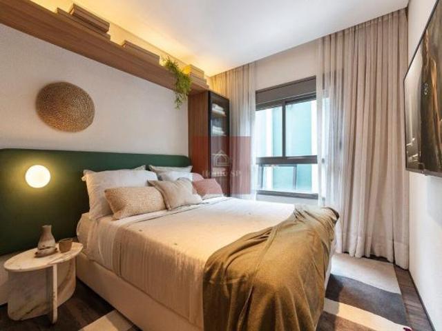 Bom para morar e ótimo para investir. 45 m2, 2 dorms 1 vaga. Próximo Metro