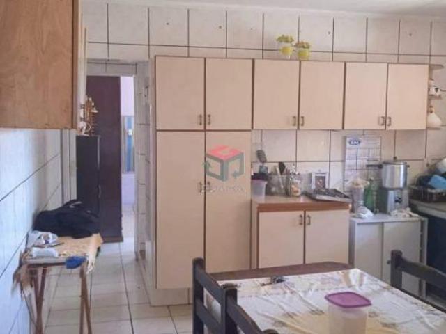 Bom para renda Imóvel com 3 casas no mesmo terreno e um salão comercial