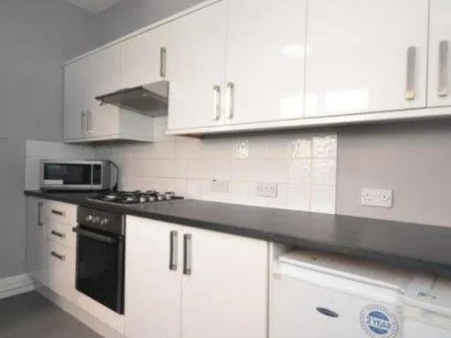 Bombay Street, Victoria Park, Manchester, M14 5PY, United Kingdom | Room for rent #138511218 | Rentberry