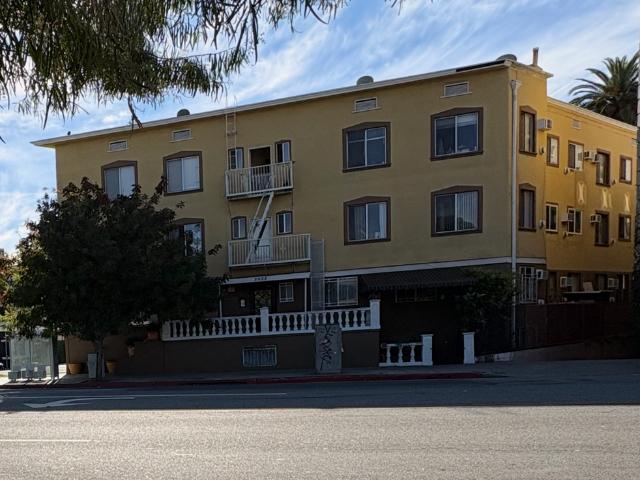 BONAIR Studio Apartment for Rent at 2002 W Sunset Blvd, Los Angeles, CA 90026 Greater Echo Park Elysian